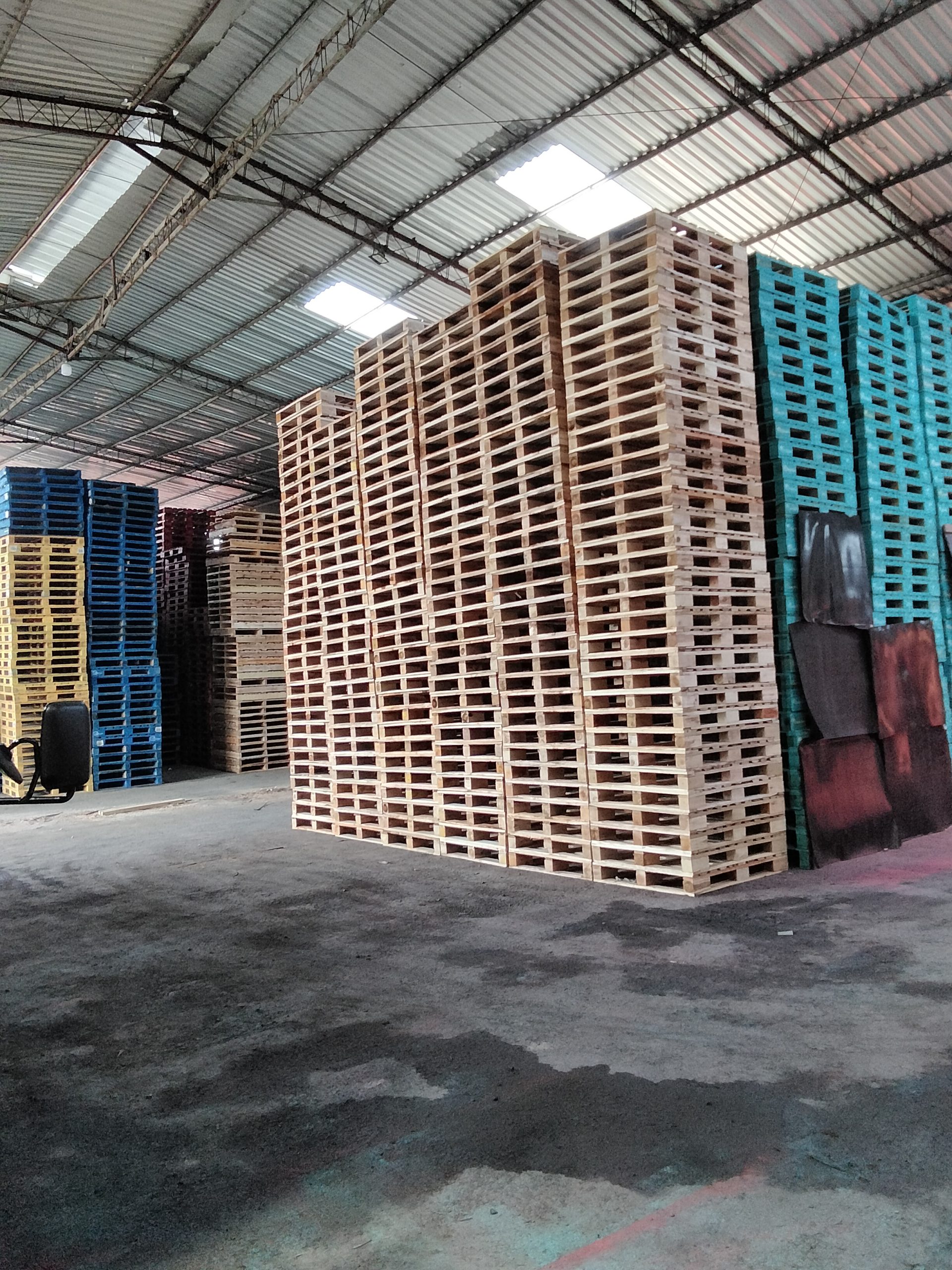 Supply dan Rental Pallet MURAH Jakarta Selatan